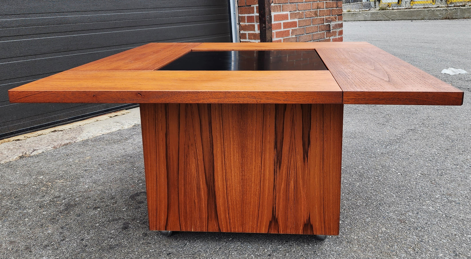 REFINISHED MCM Rolling Teak Coffee Table w Hydraulic Pop-Up Bar by Kai