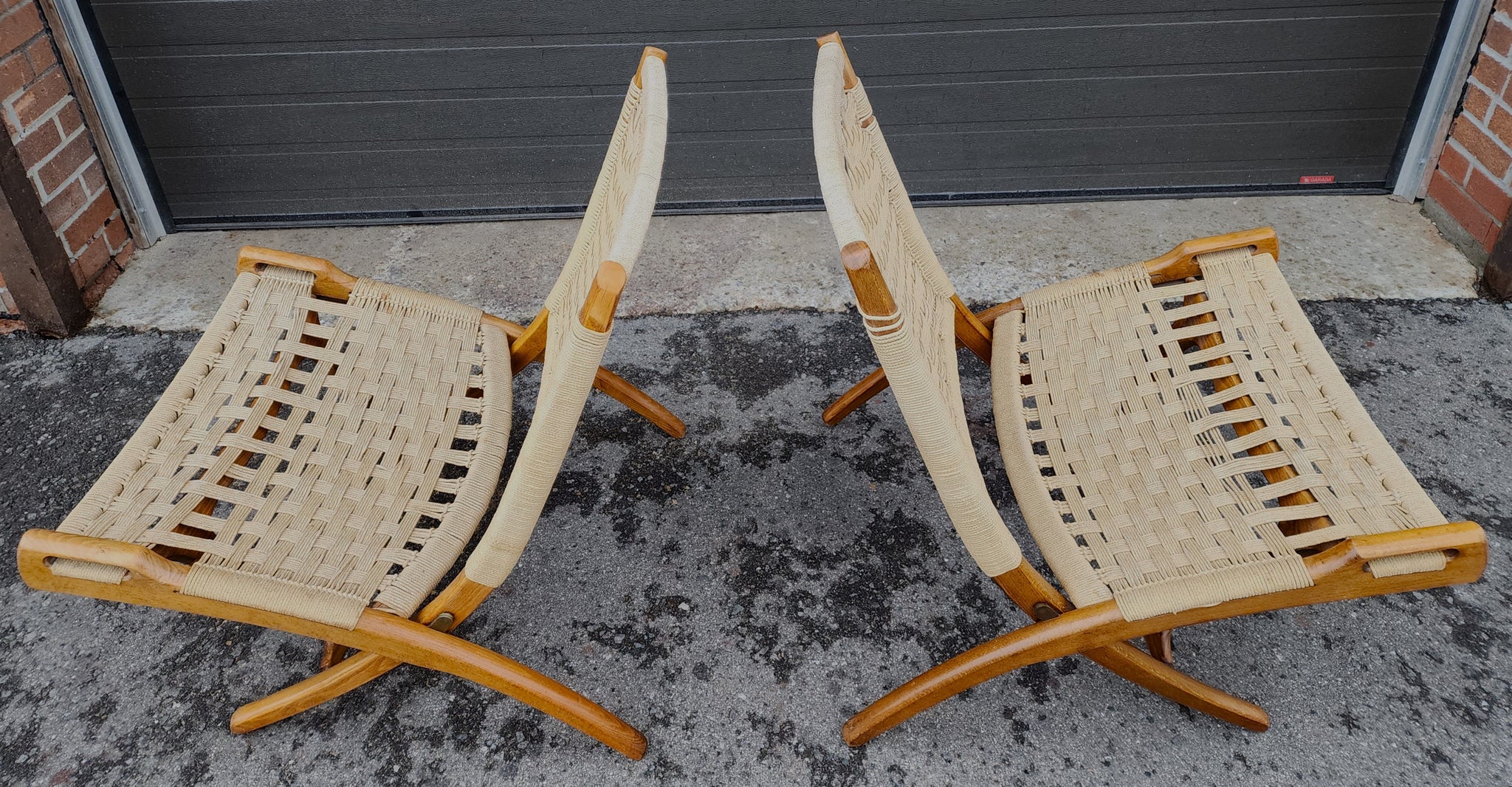 2 Mid Century Modern Rope Folding Lounge Chairs Wegner style