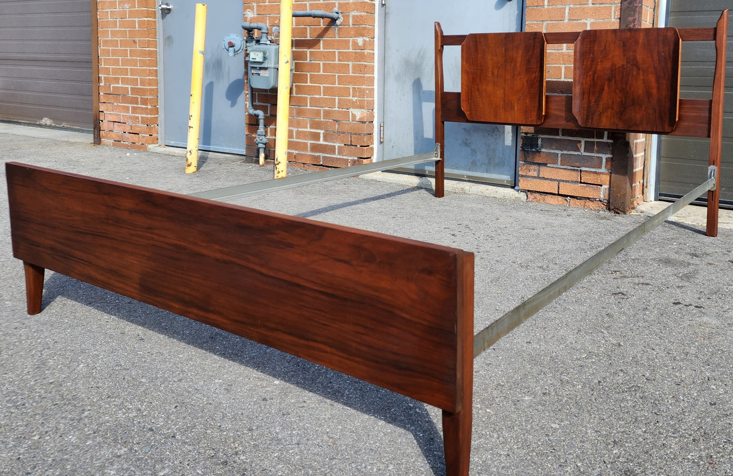REFINISHED Mid Century Modern Walnut Bed Double/ Full – Mid Century ...
